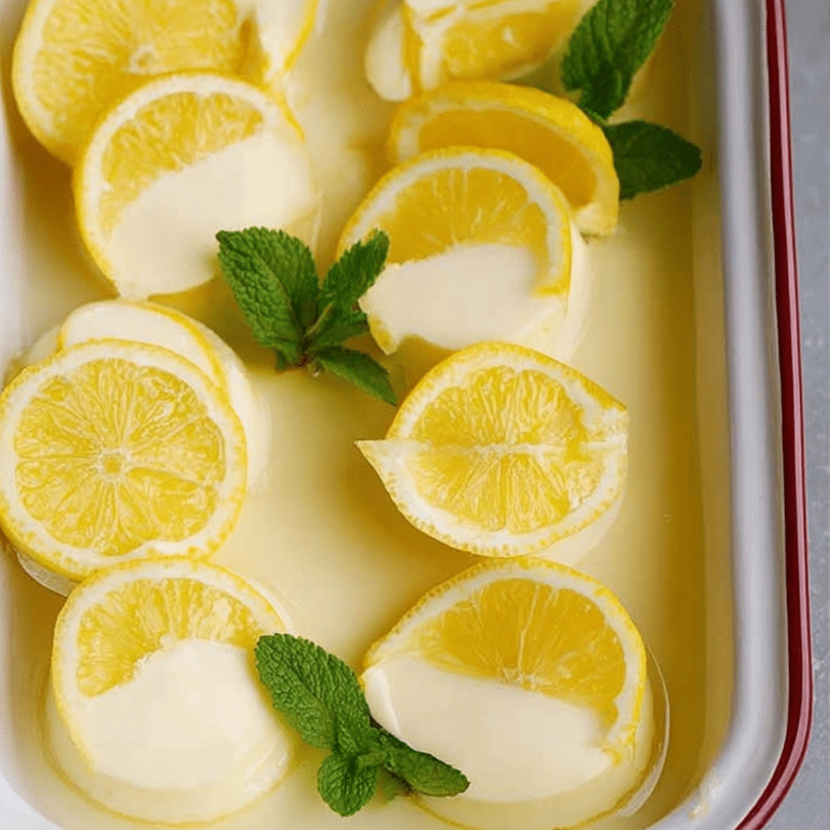 Lemon Posset Recipe – Easy Creamy Dessert (No-Bake) - ZazaCook