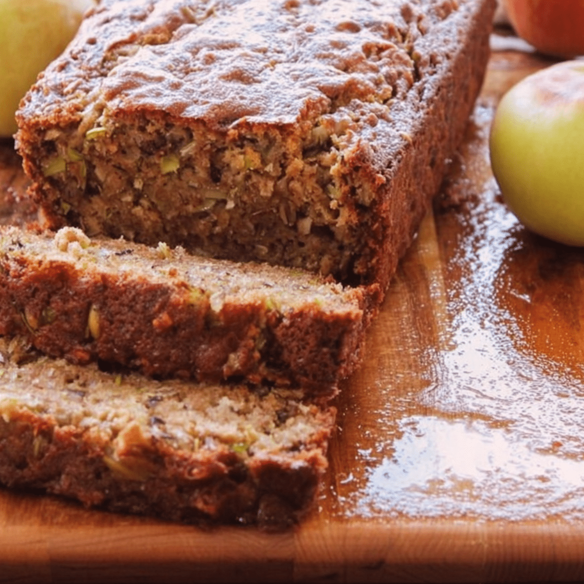 Apple Zucchini Bread Recipe – Moist & Delicious (10 Ingredients) - ZazaCook