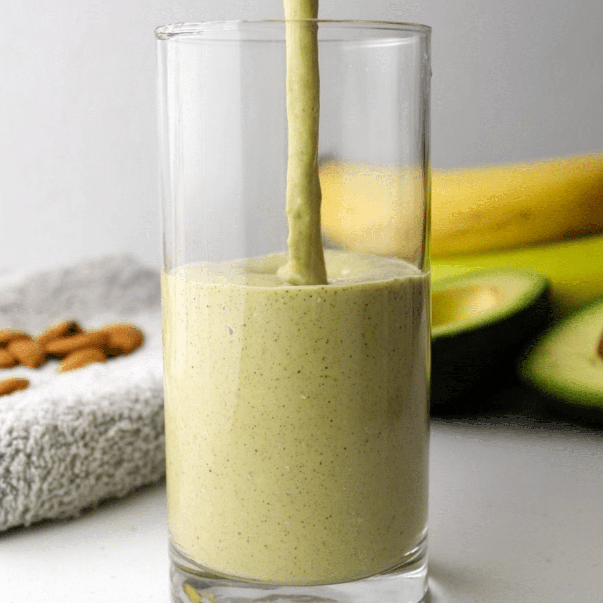 Banana Avocado Almond Milk Smoothie – 5-Minute Easy Recipe - ZazaCook
