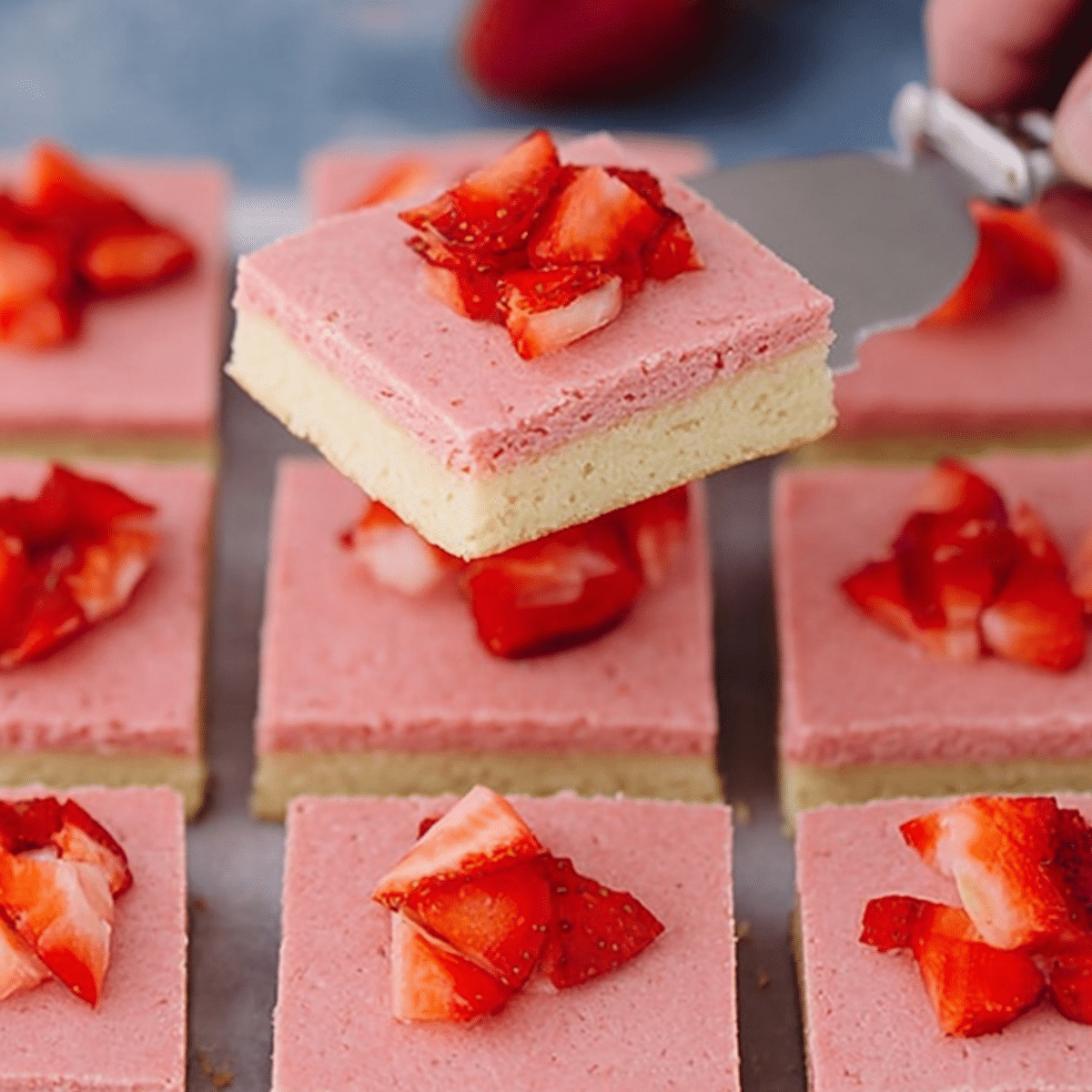 Strawberry Sugar Cookie Bars – Best Easy Dessert Recipe - ZazaCook