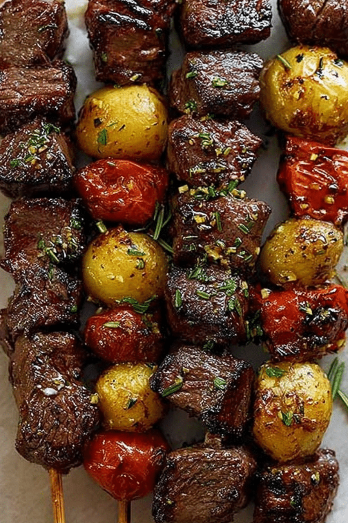 Rosemary Steak Skewers: Easy Grilled Recipe - ZazaCook