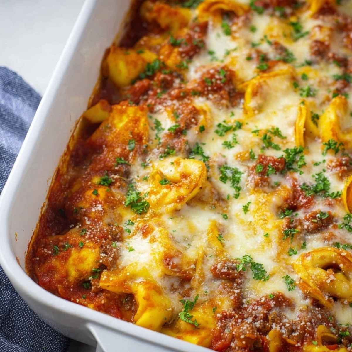 Million Dollar Baked Tortellini – Easy and Cheesy Recipe - ZazaCook