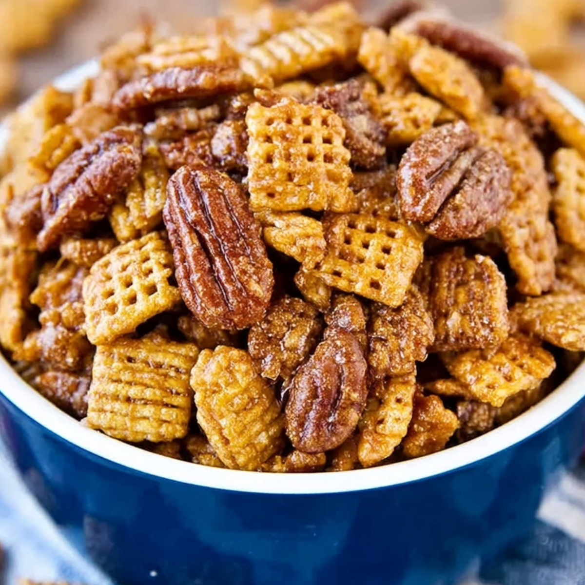 Praline Crunch Crispix Pecan – Easy & Delicious Recipe - ZazaCook