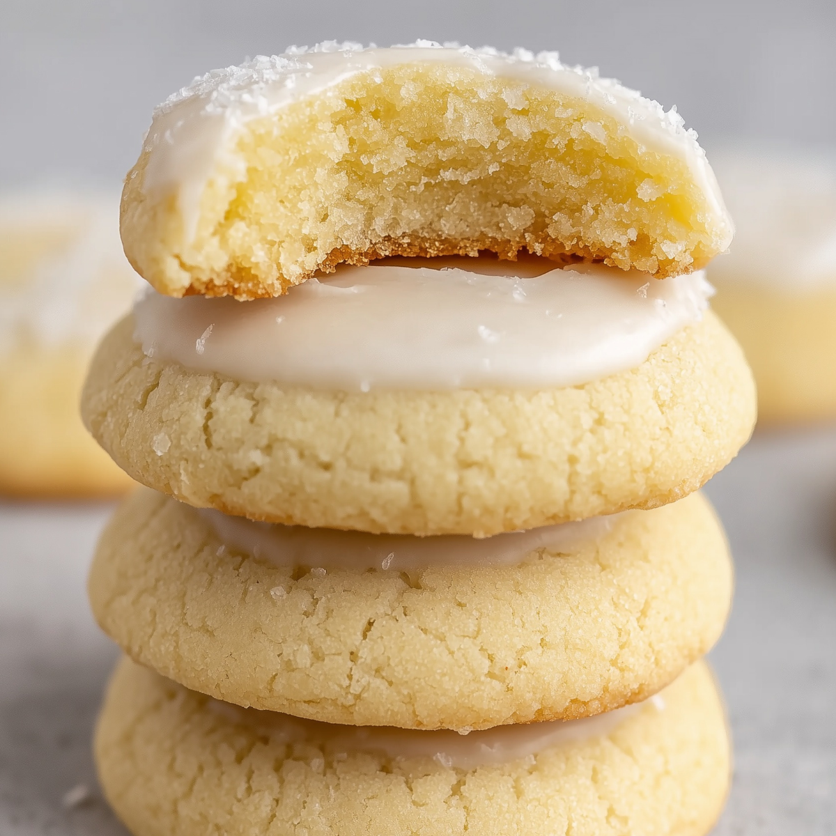 Almond Meltaway Cookies – Easy & Soft Recipe - ZazaCook