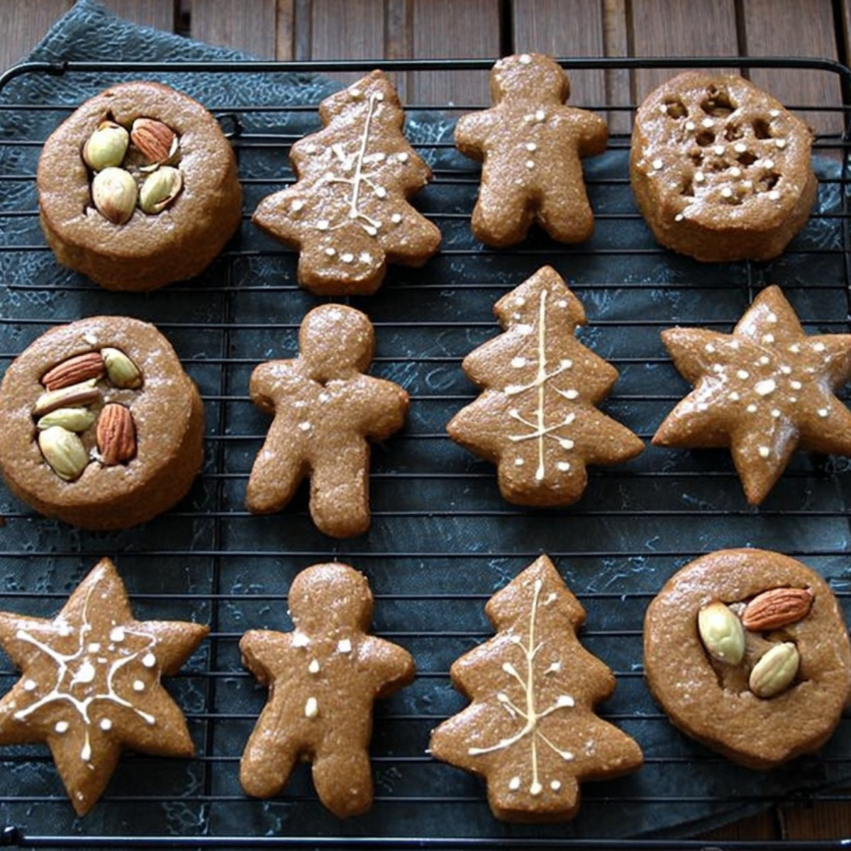 German Gingerbread Cookies – Best Recipe - ZazaCook