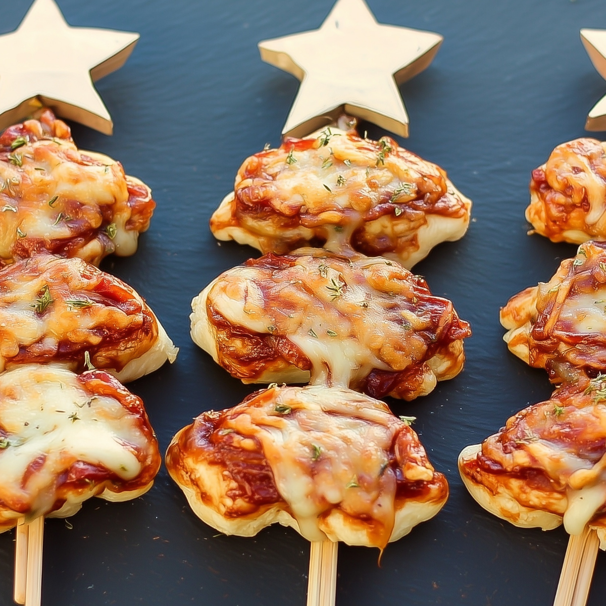 Pizza Tree on a Stick - Easy Recipe - ZazaCook