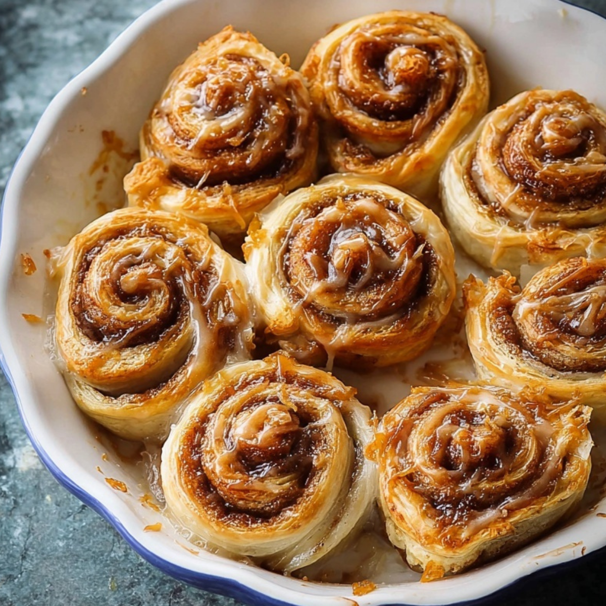 Puff Pastry Cinnamon Rolls: Quick & Delicious Treat - ZazaCook