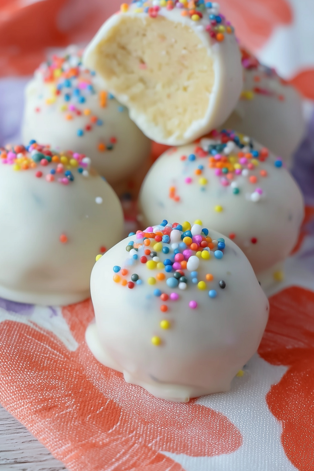 No Bake Cake Batter Truffles - Easy and Delicious! - ZazaCook