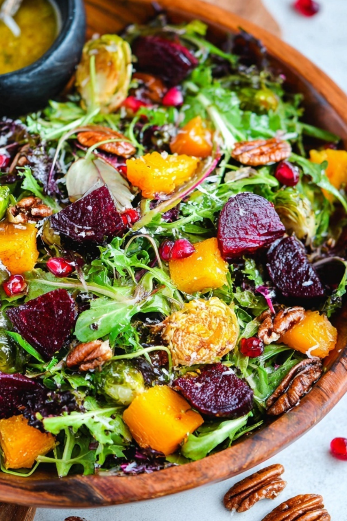 Warm Winter Salad – Easy & Hearty Recipe - ZazaCook