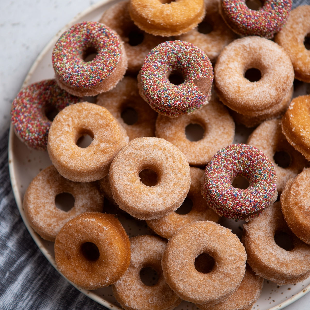 Mini Donuts – Easy and Fluffy Homemade Favorite - ZazaCook